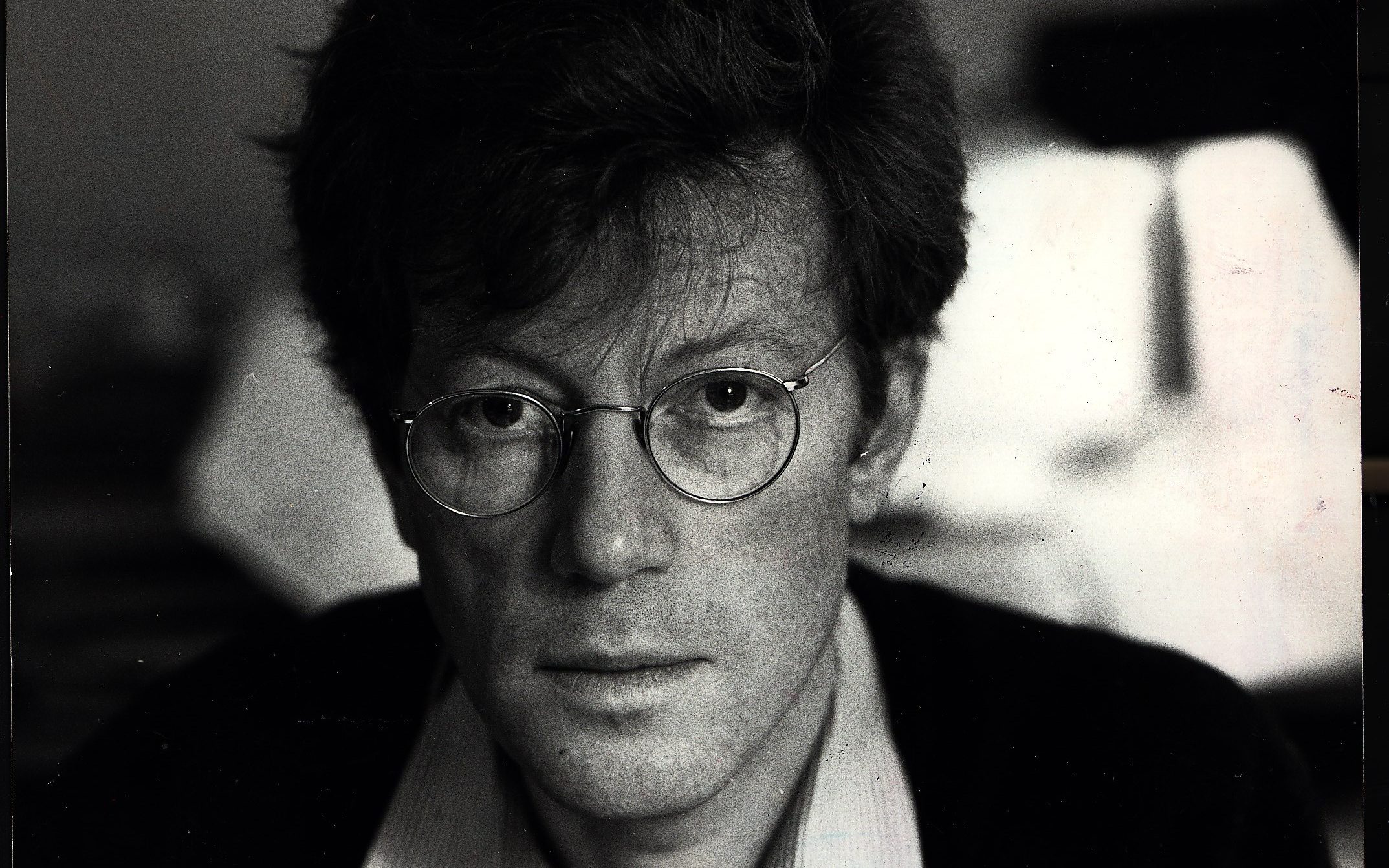 Tudo é uma Ilusão? A Filosofia da Realidade em Roger Scruton - OliverTalk